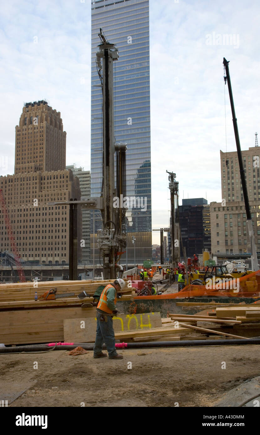 rebuilding work at ground zero new york Stock Photo - Alamy