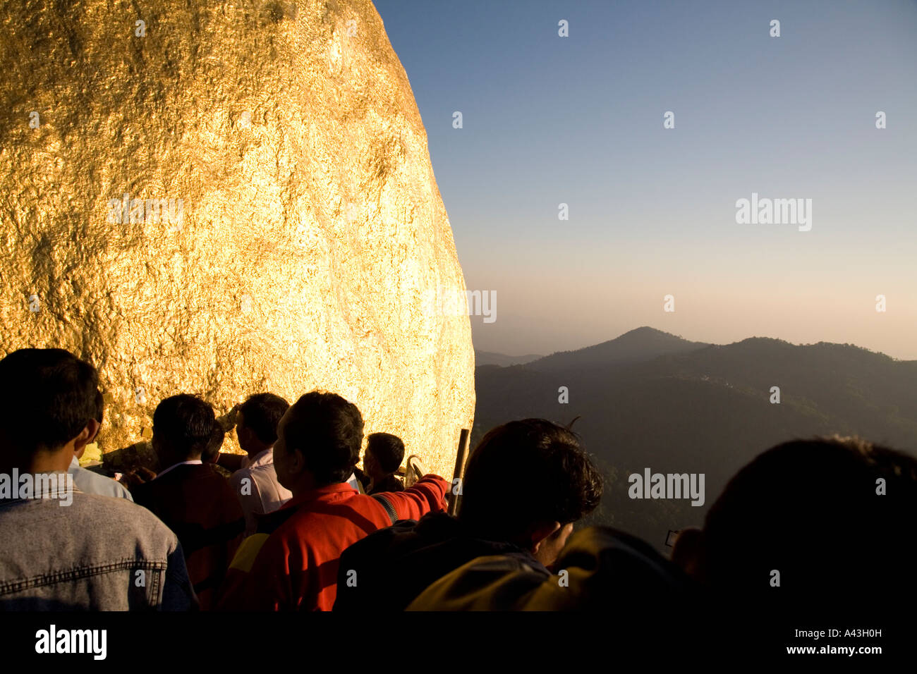 Golden Rock Kyaiktiyo, Myanmar Stock Photo - Alamy