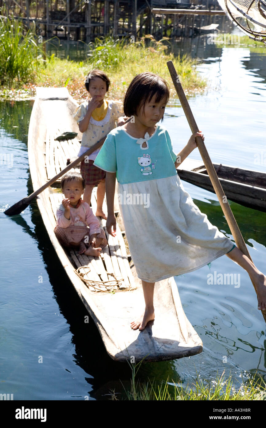 Floating Village Inle Lake, Myanmar Stock Photo - Alamy