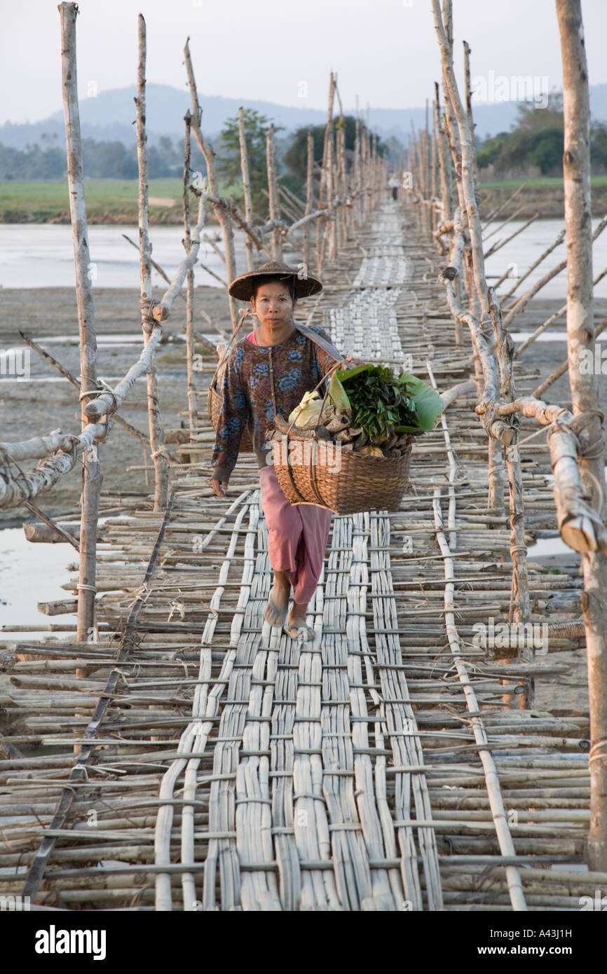 Bhamo bridge hi-res stock photography and images - Alamy