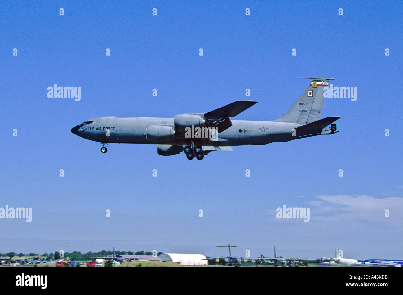 US Air Force Boeing KC-135 Stratotanker aerial refueling aircraft Stock Photo - Alamy