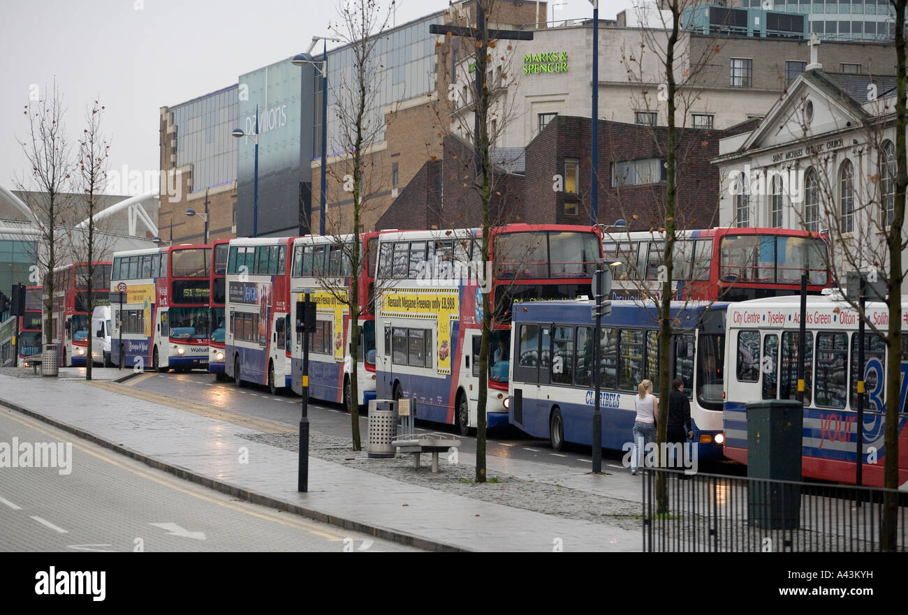 Chaos on the buses Birmingham s bus mall is ground to a halt during ...