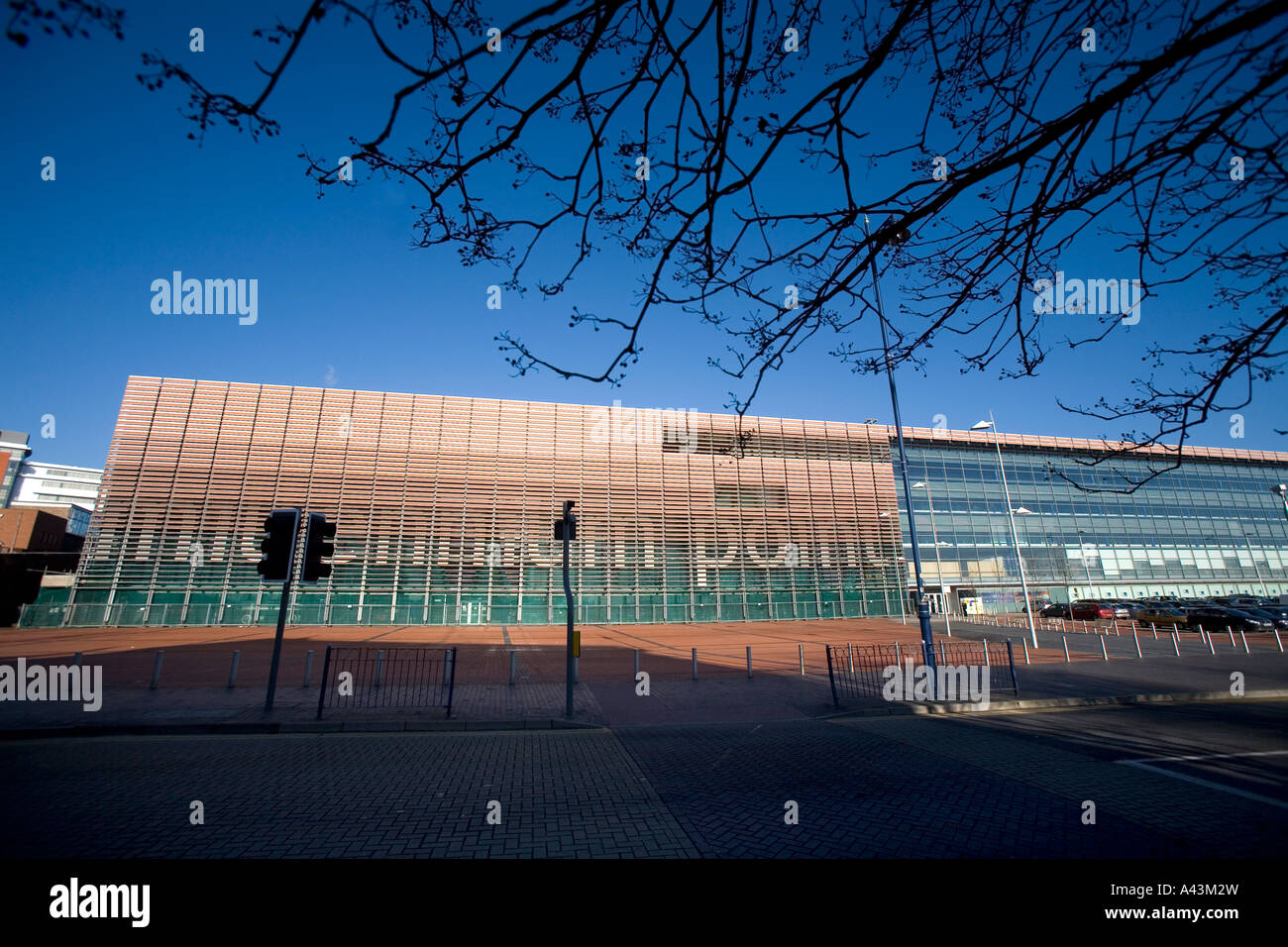 Birmingham university uk science hi-res stock photography and images ...