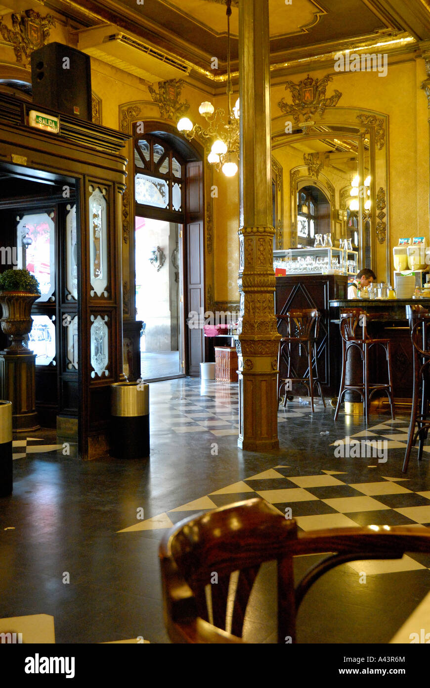 CAFE IRUNA PLAZA DEL CASTILLO PAMPLONA SPAIN Stock Photo - Alamy
