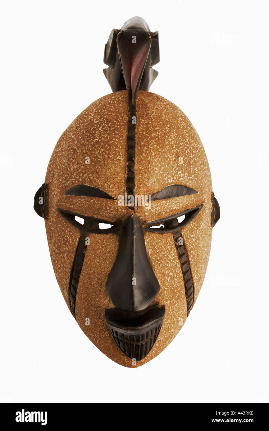 African mask hi-res stock photography and images - Alamy
