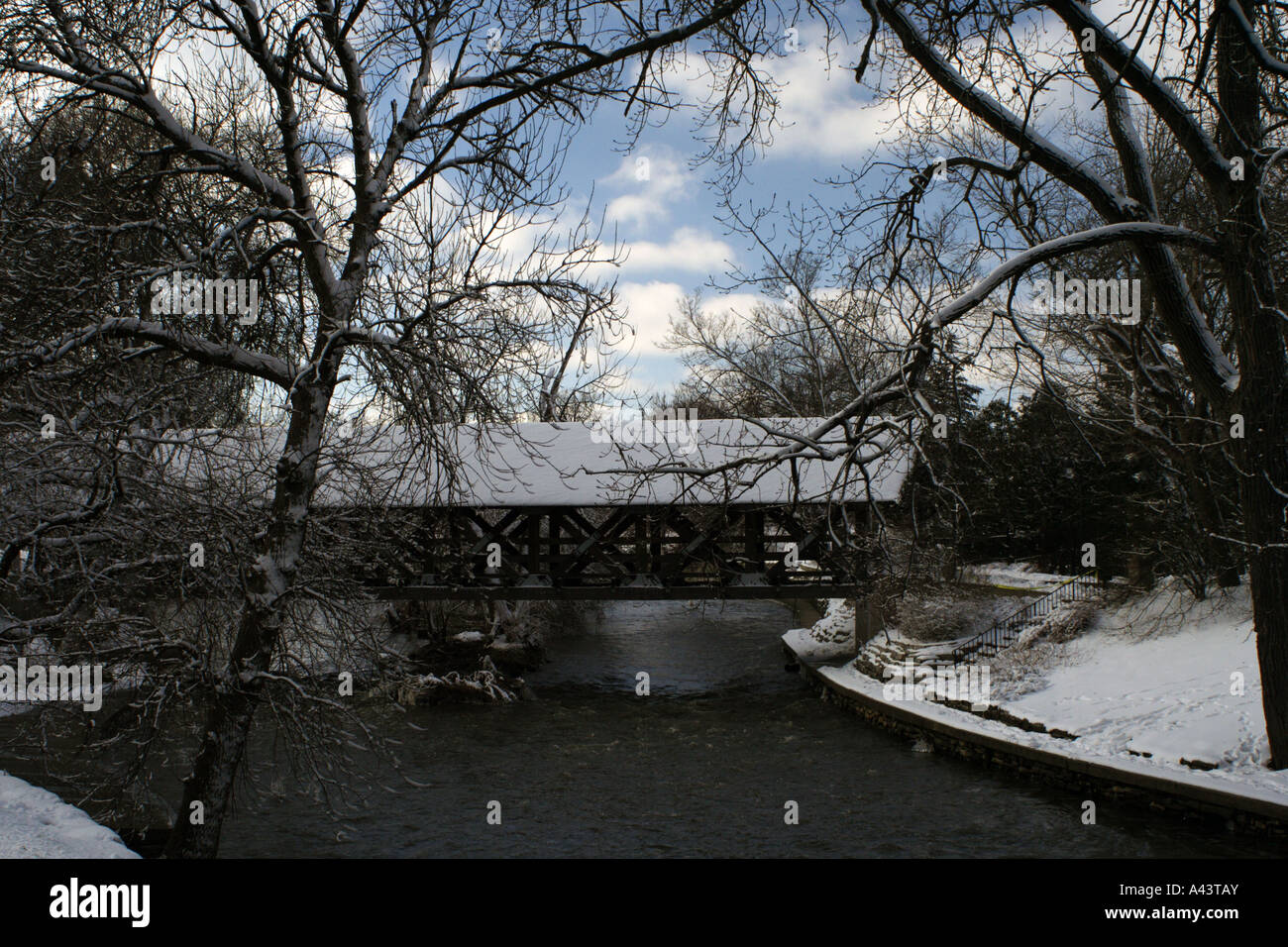 Dupage River.Winter in Naperville Stock Photo - Alamy