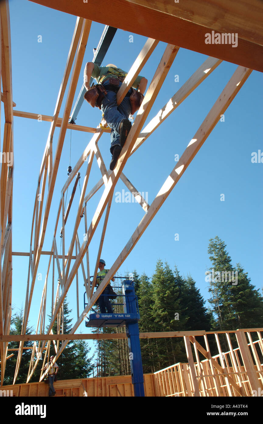 Worker carrying rebar hi-res stock photography and images - Alamy
