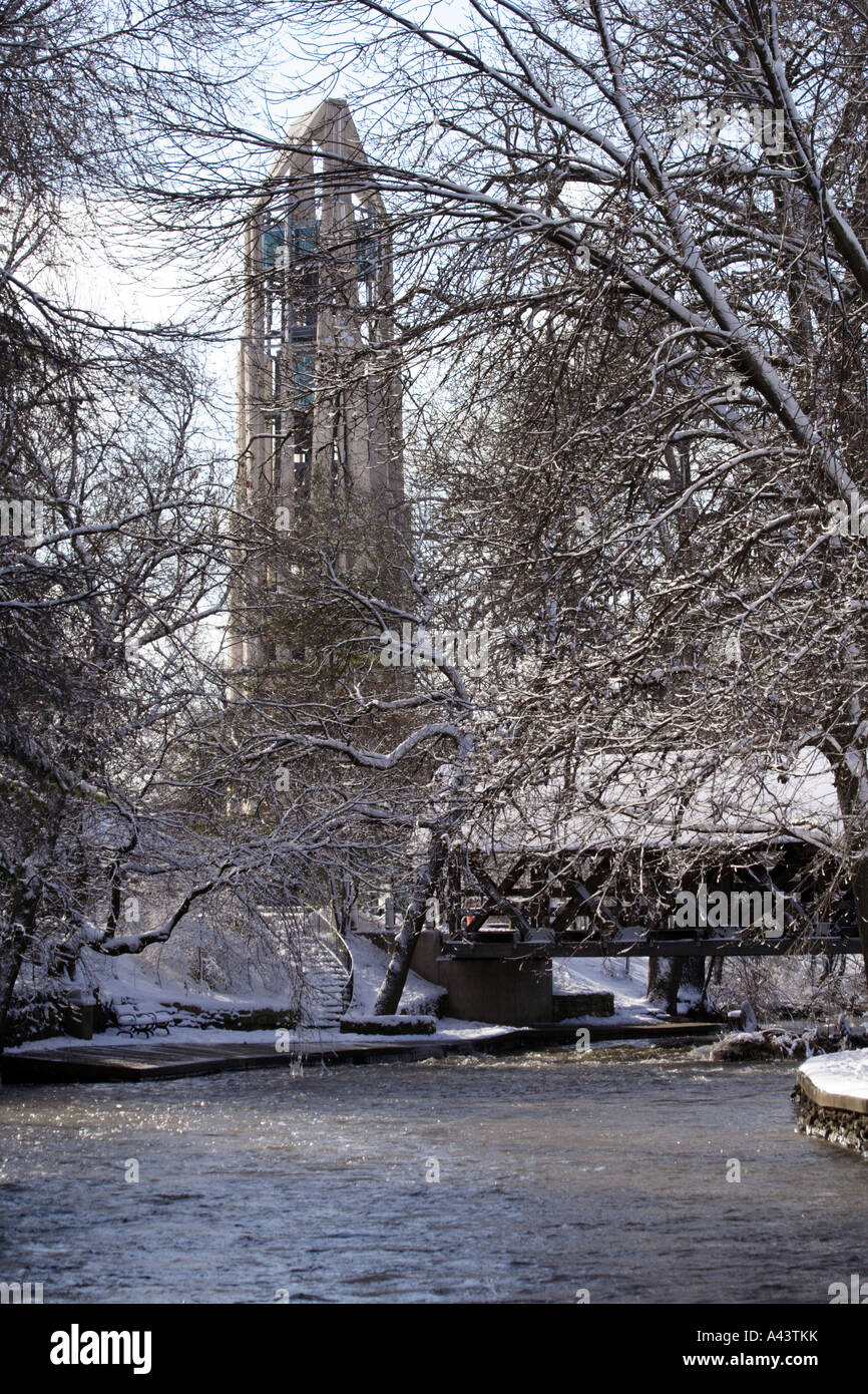 Winter in Naperville. Dupage river Stock Photo - Alamy