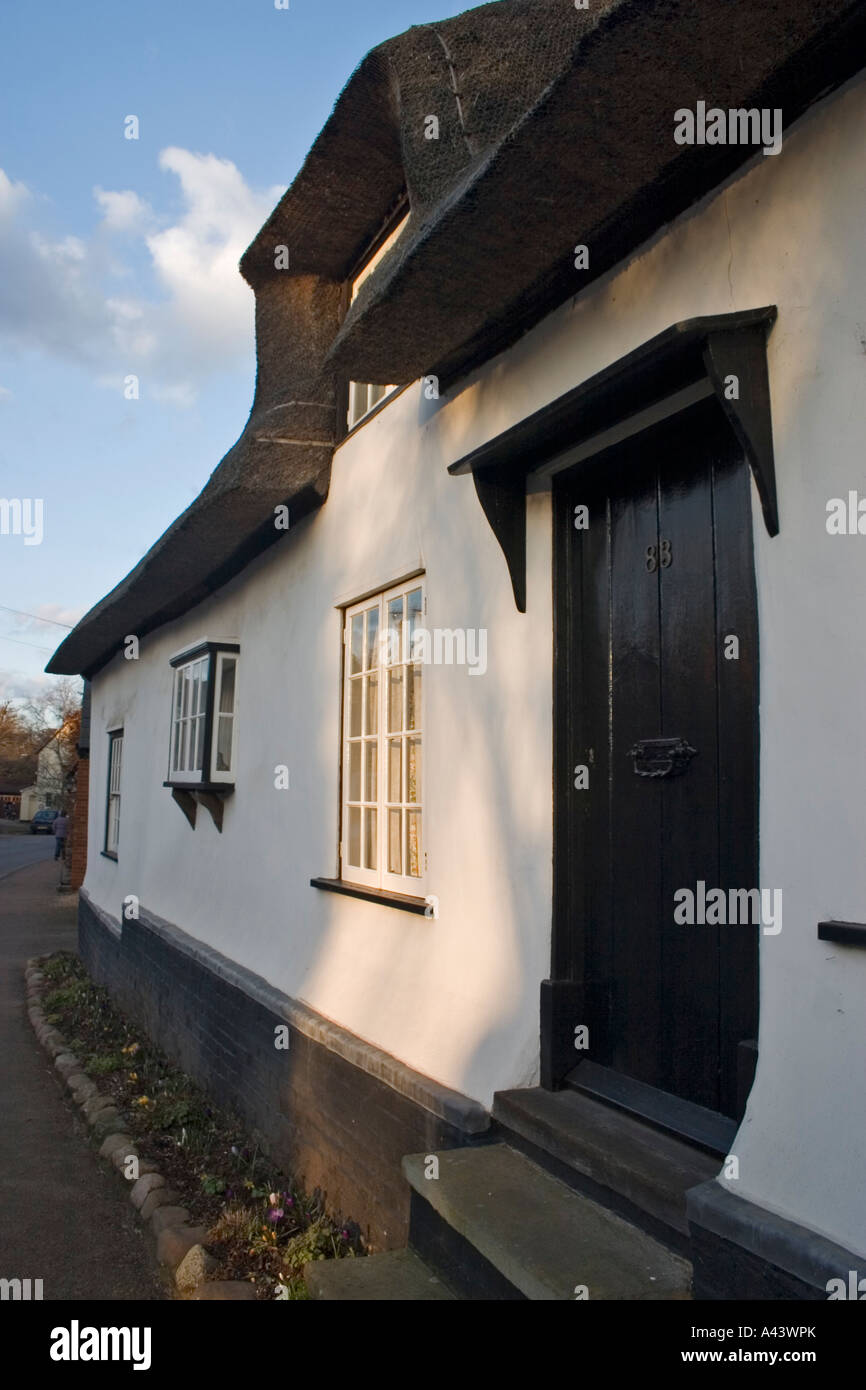 Thatched Cottage in Barkway, Hertfordshire Stock Photo - Alamy