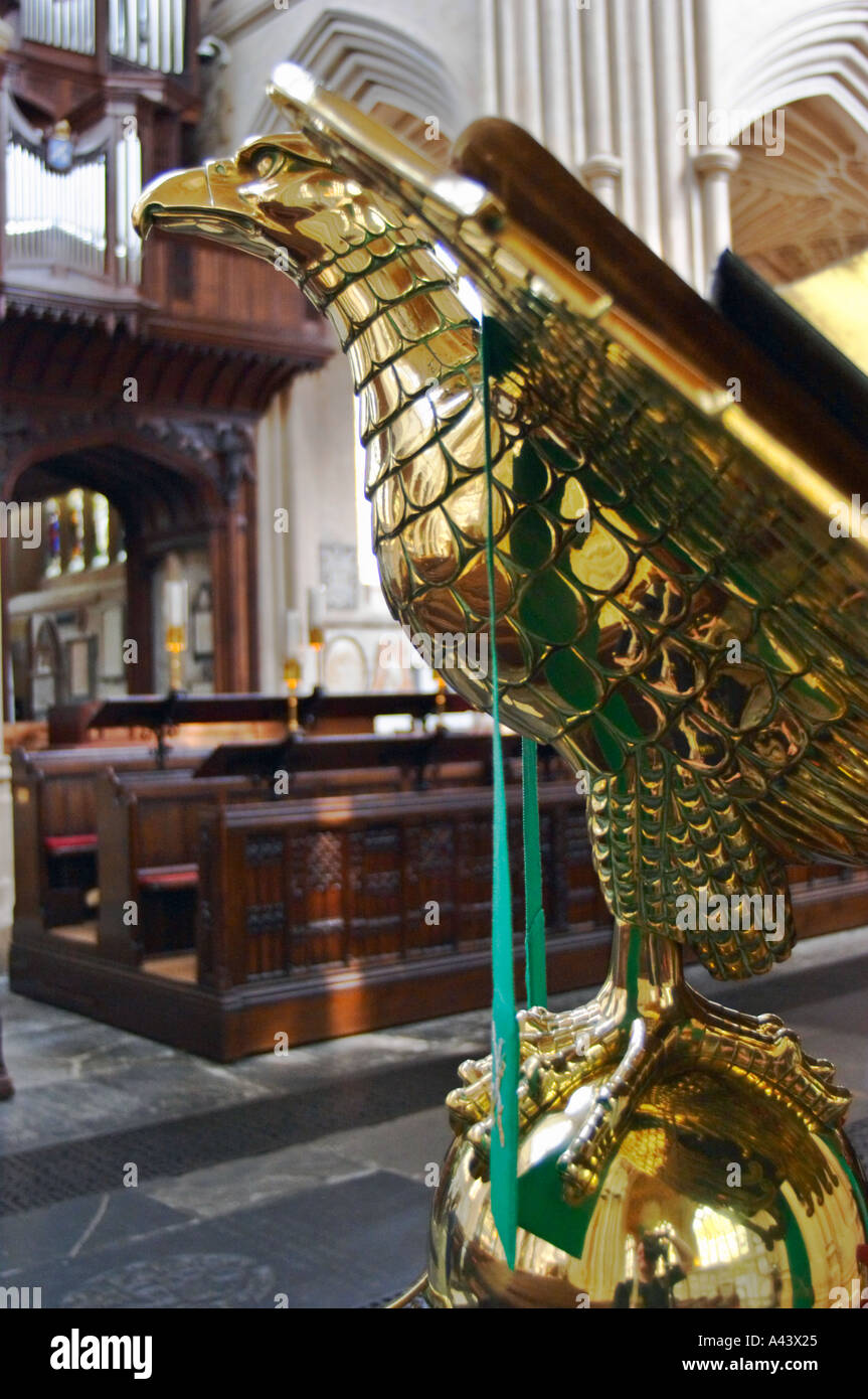 An eagle lecturn at Bath Abbey Stock Photo - Alamy