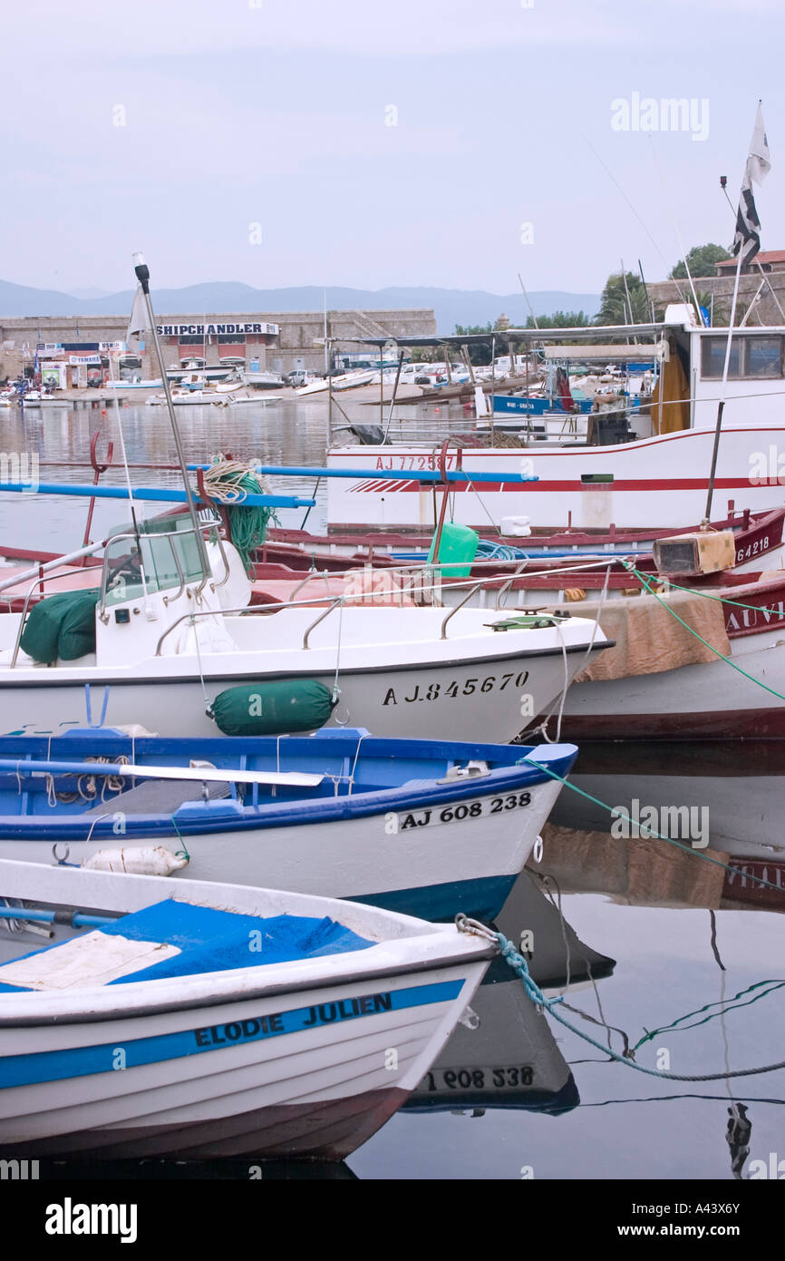 Line of fishing boats Stock Photo - Alamy