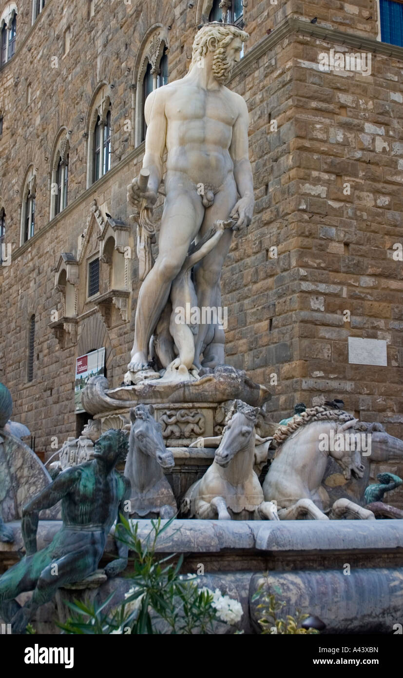 Statue of David 2 Stock Photo - Alamy