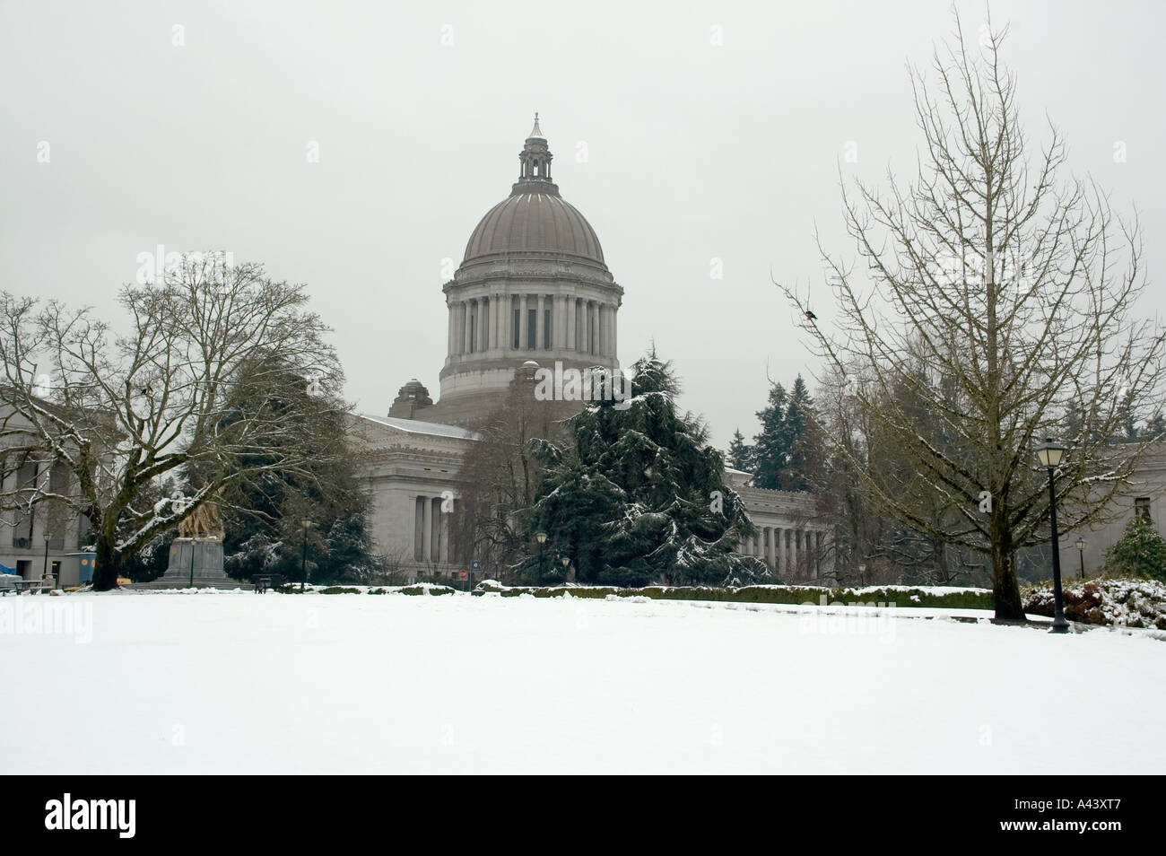 Washington State Capitol Building in Olympia in Winter Stock Photo - Alamy