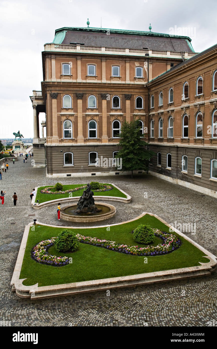 National szechenyi library hi-res stock photography and images - Alamy