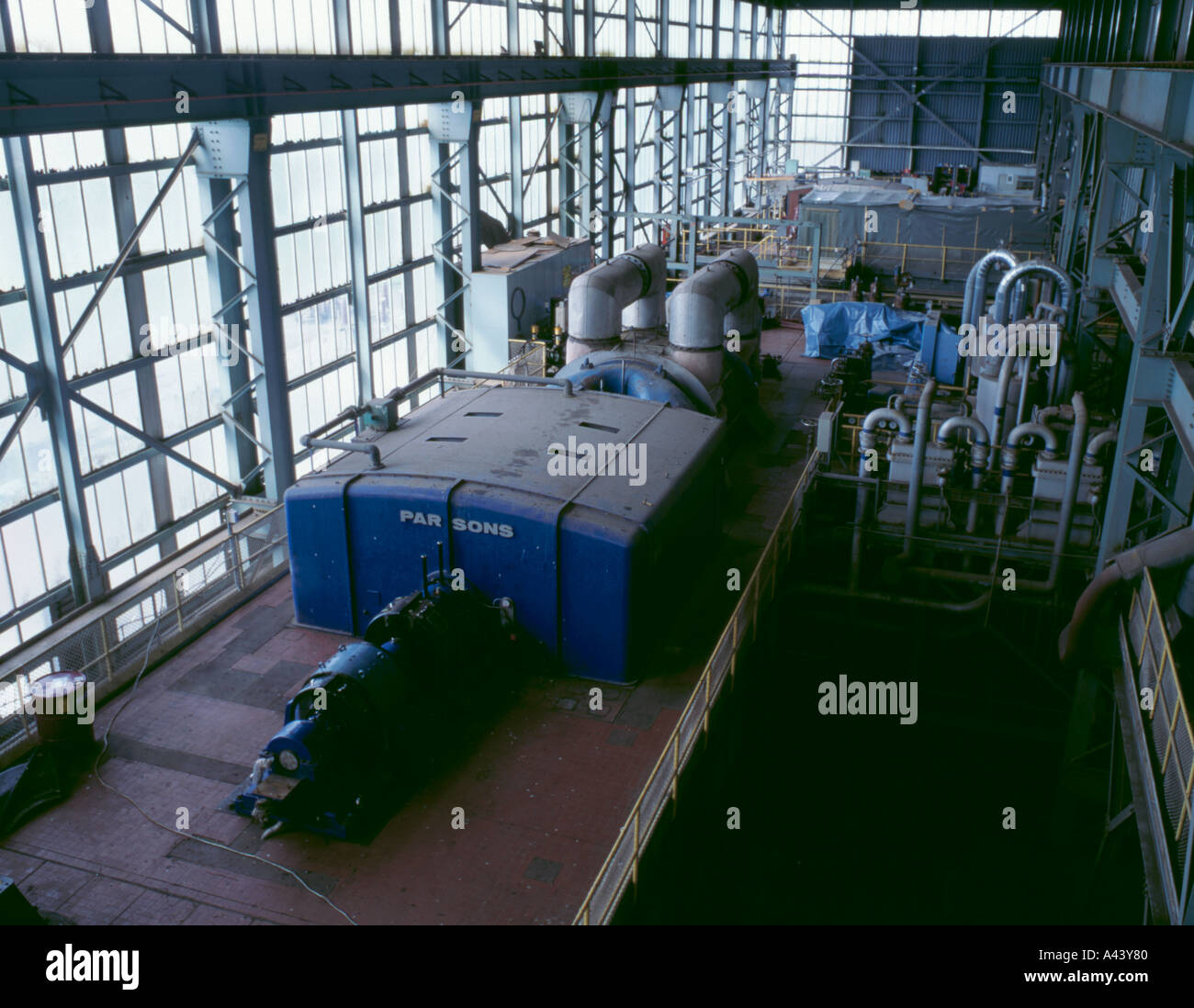 Main turbine hall, Shannonbridge power station, Shannonbridge, County ...