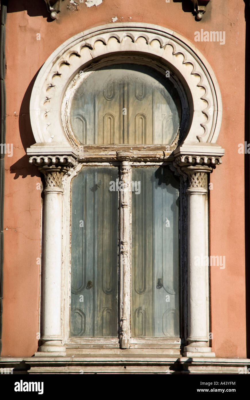 Detail of archtectural style around the square PRACA DO PRINCIPE REAL ...