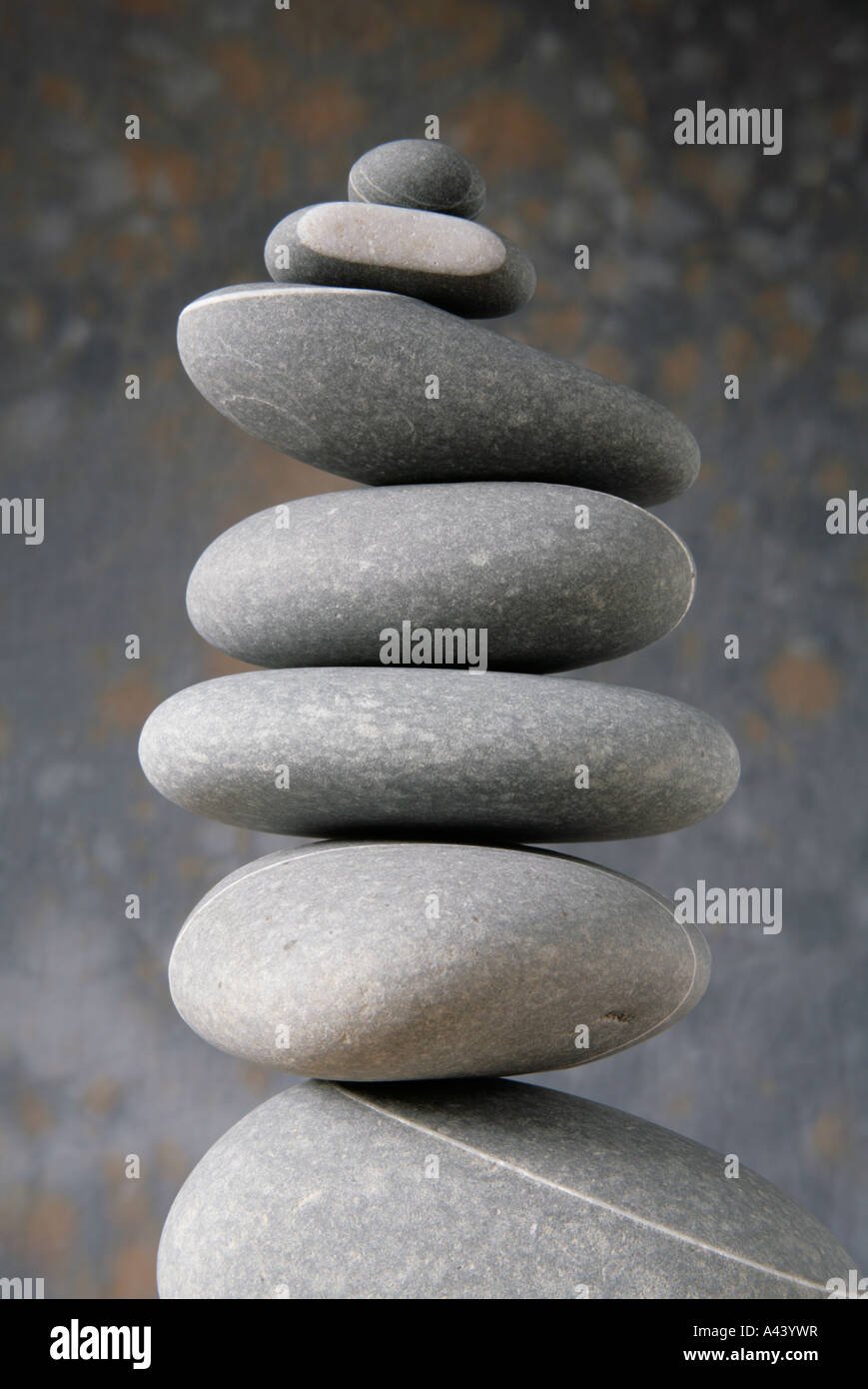 Seven lines hi-res stock photography and images - Alamy