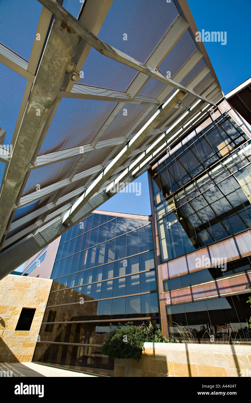 TEXAS Austin City Hall building green architecture environmentally ...