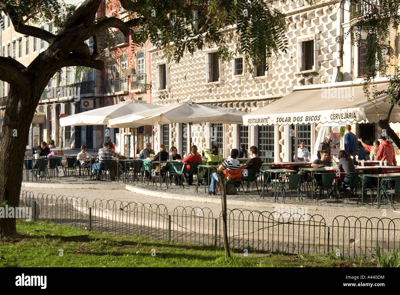 Lisbon portugal park bar hi-res stock photography and images - Alamy
