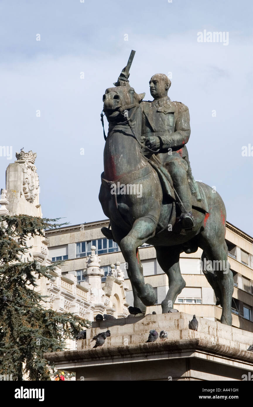 Franco statue santander hi-res stock photography and images - Alamy