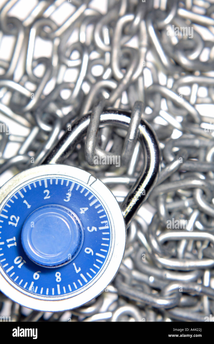 Combination lock and chain Stock Photo - Alamy