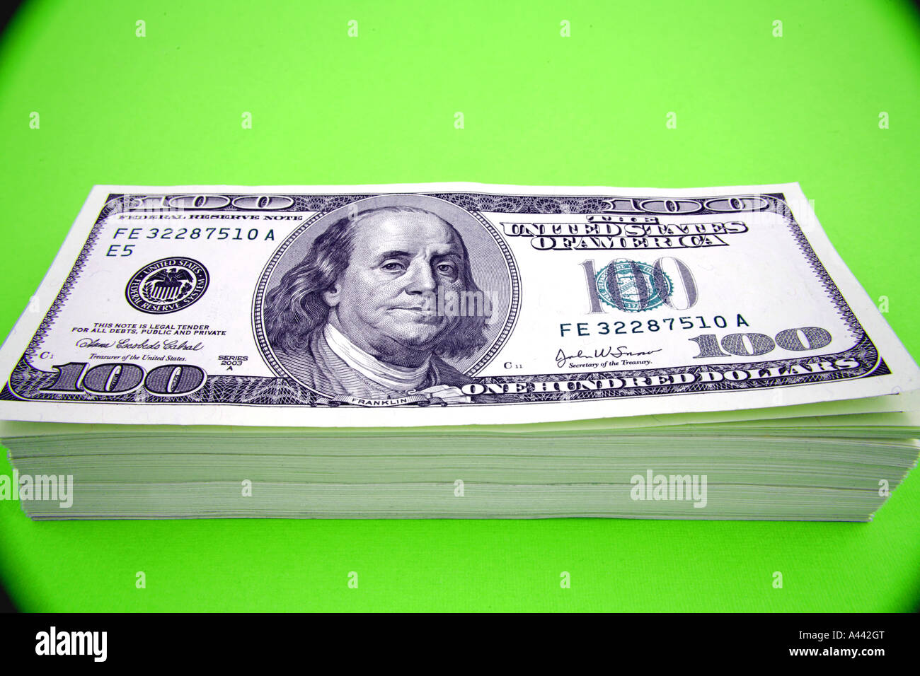 U.S. paper currency showing Ben Franklin Stock Photo - Alamy