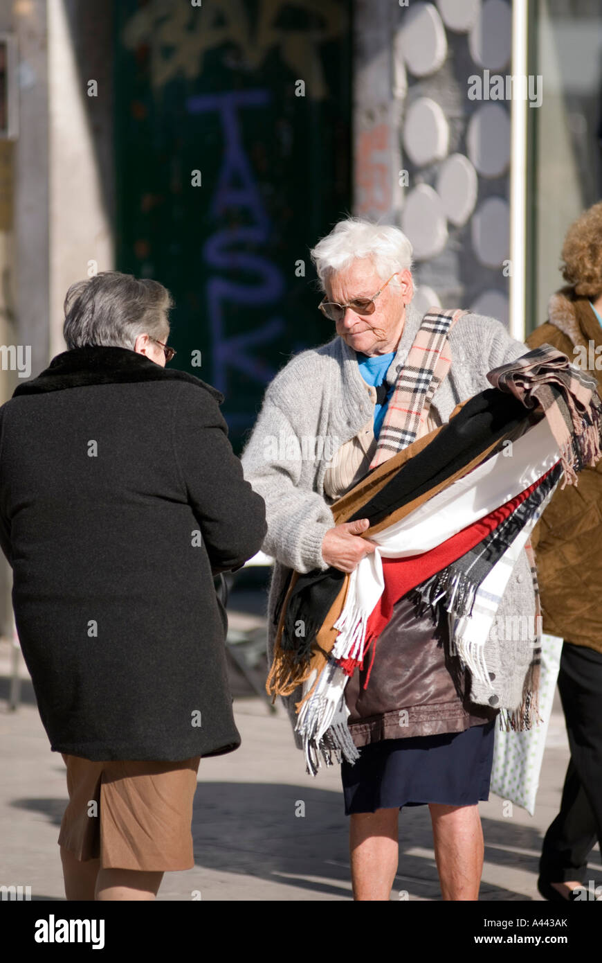 Old lady selling hi-res stock photography and images - Alamy