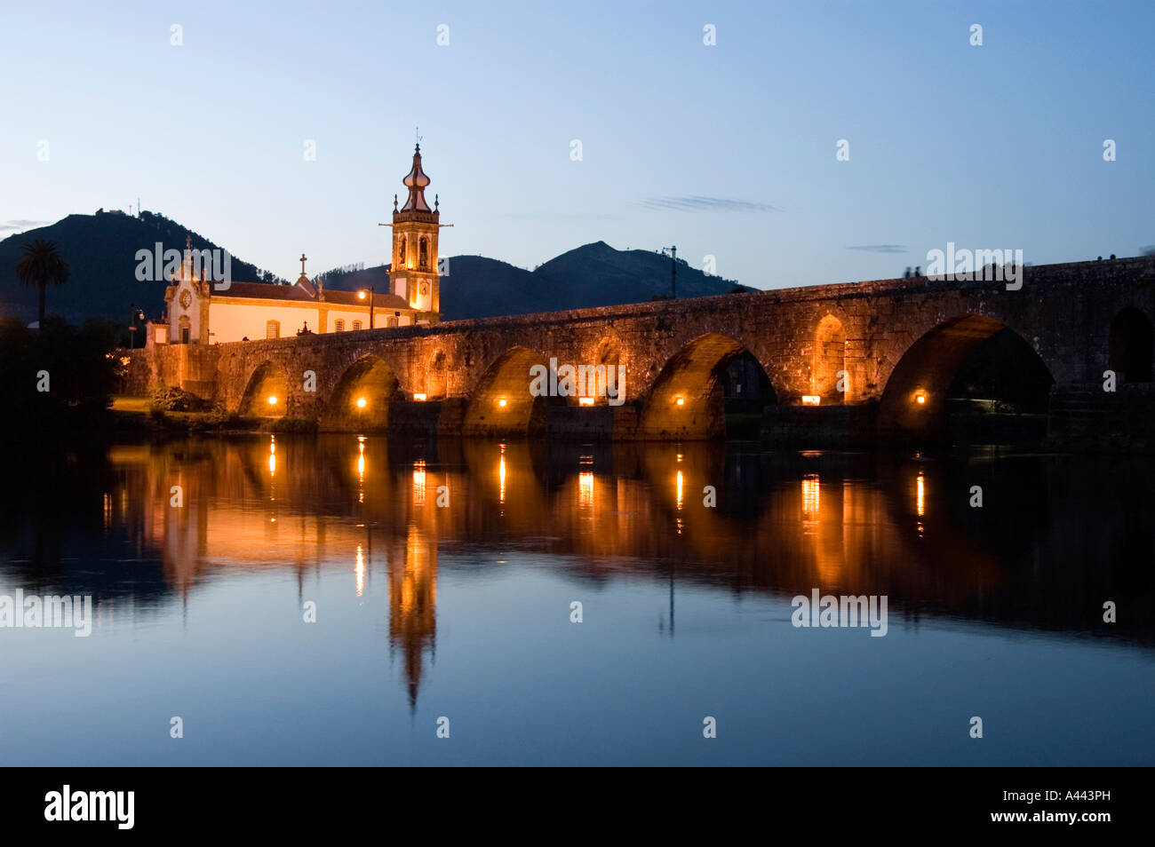 Bridge crossing the river RIO LIMA in the market town of PONTE DE LIMA ...