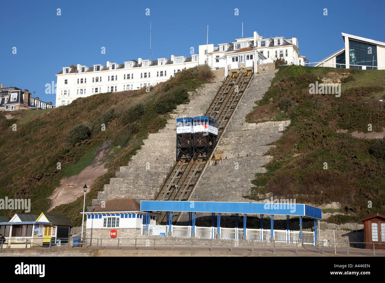 West cliff lift hi-res stock photography and images - Alamy