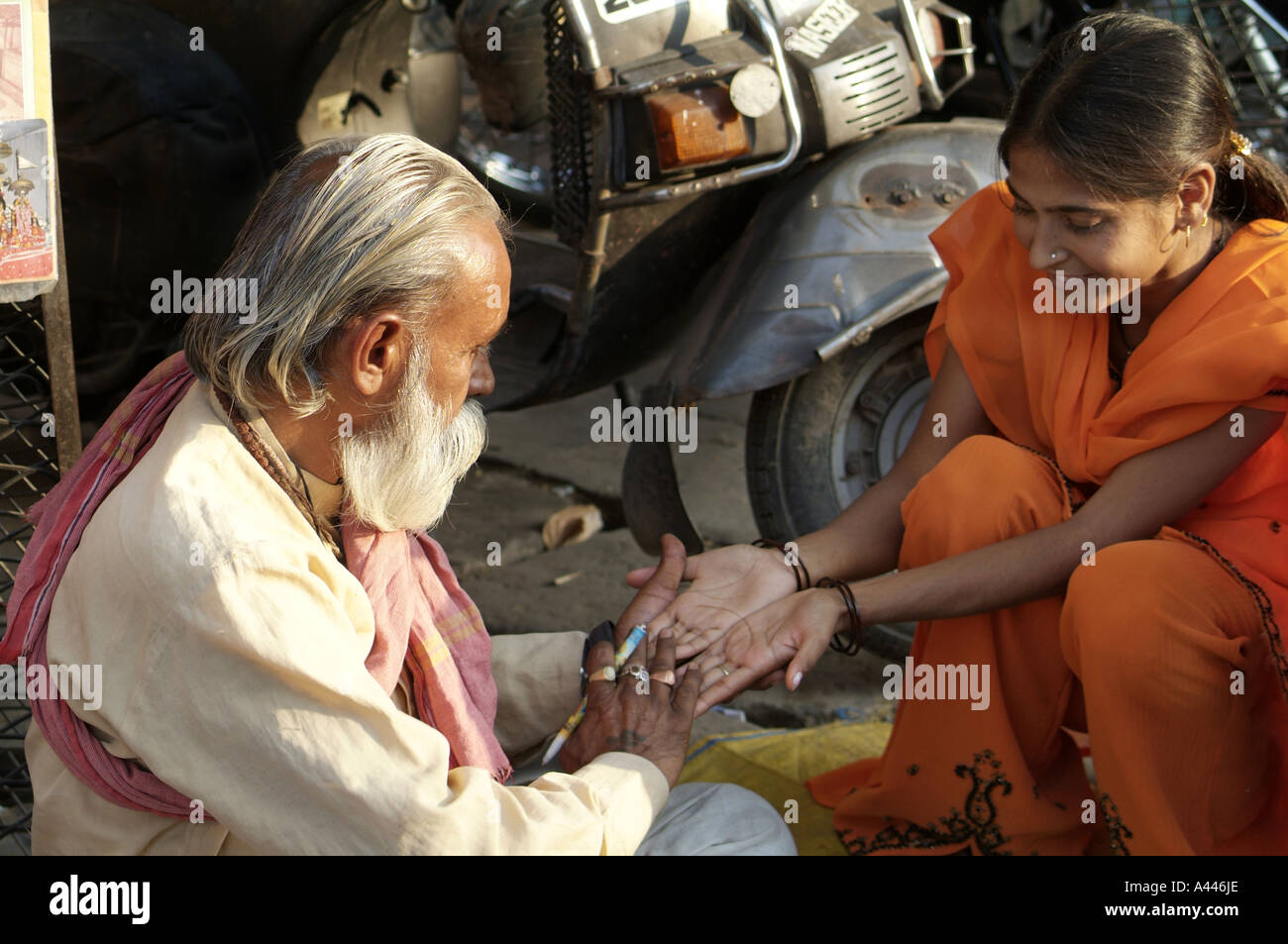 Hand palm reader palmistry hi-res stock photography and images - Alamy