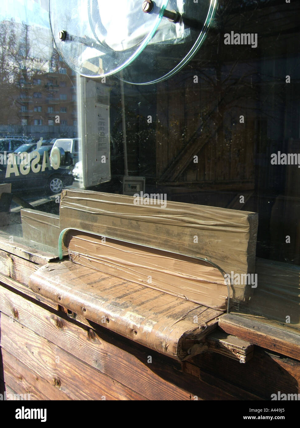 closed pay counter Stock Photo - Alamy