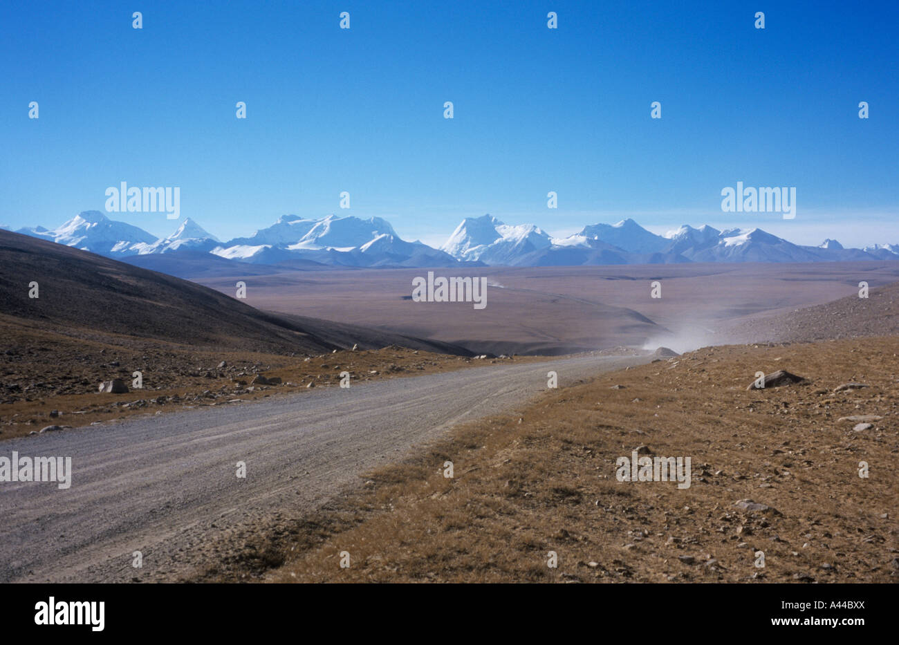 The Friendship Highway in Tibet, heading towards the mountains of Nepal ...
