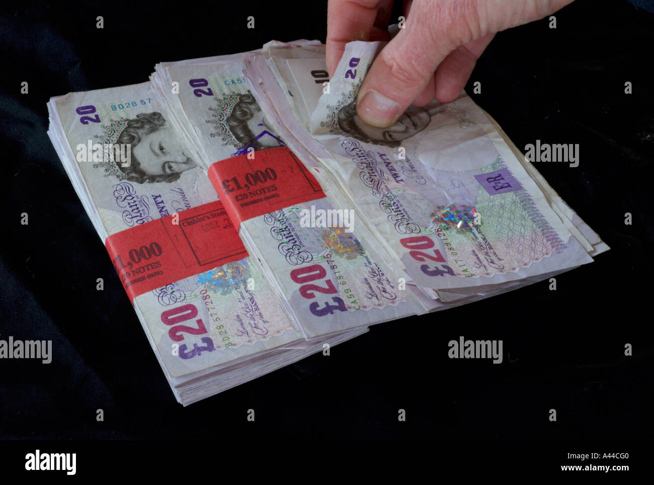 Twenty thousand pounds hi res stock photography and images Alamy