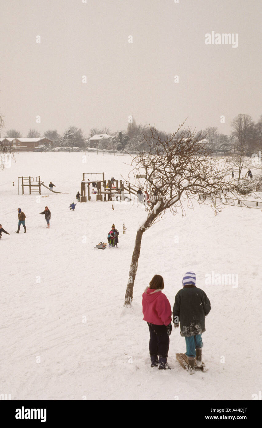 Heavy snowfall at Gravesend Kent, 1987 Stock Photo - Alamy