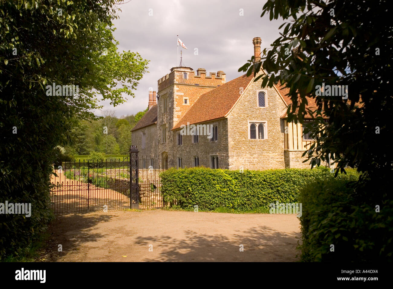 Ightham village hi-res stock photography and images - Alamy
