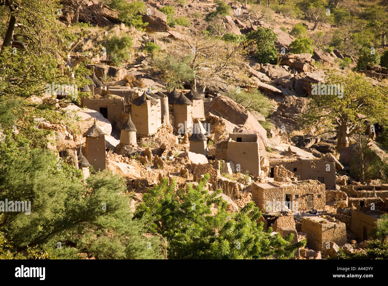 Banani village and the escarpment, Dogon Country, Mali, West Africa ...