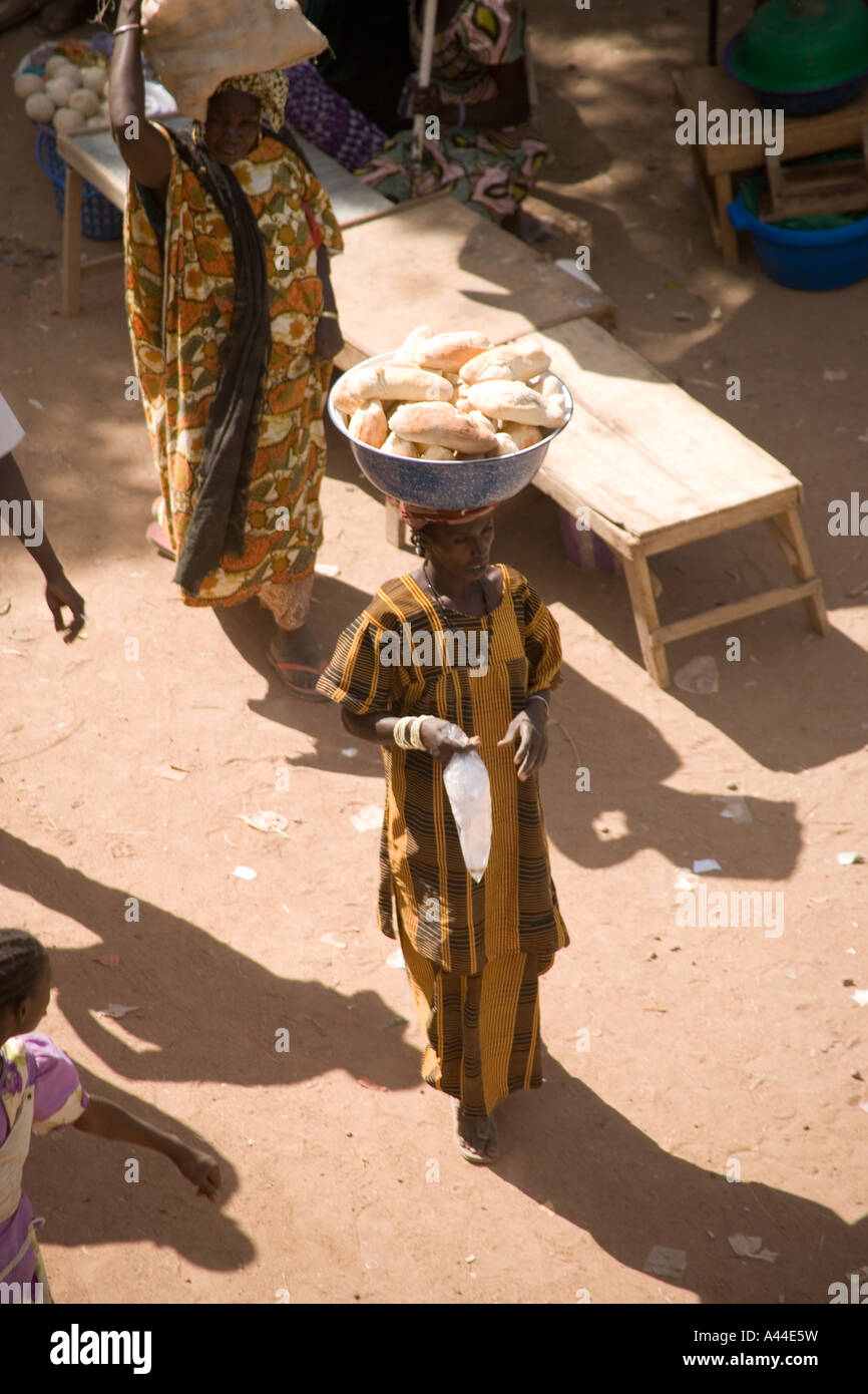 The Monday market in Djenne, Mali, West Africa Stock Photo - Alamy