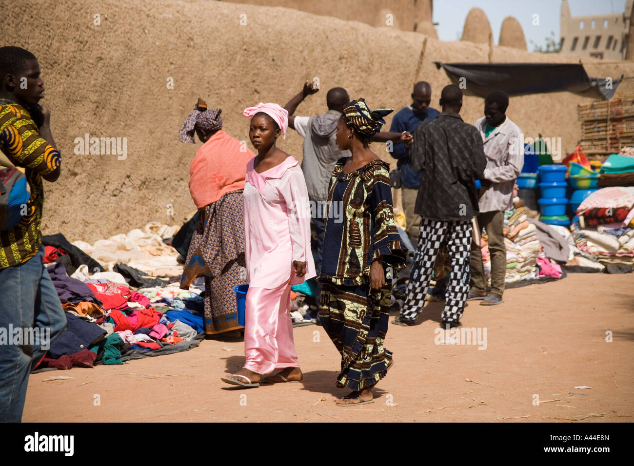 The Monday market in Djenne, Mali, West Africa Stock Photo - Alamy