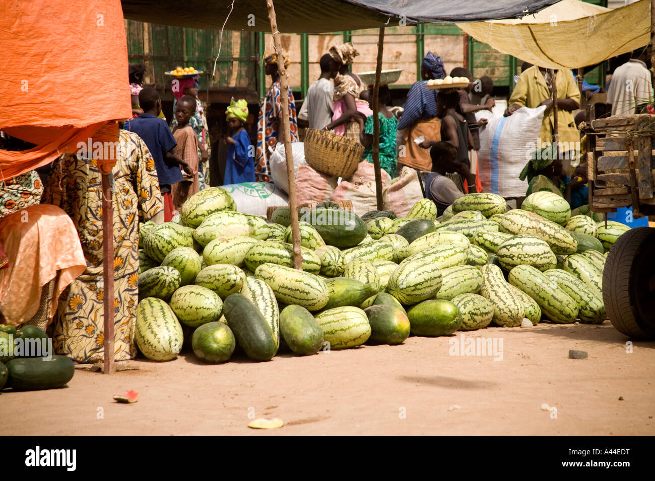 The Monday market in Djenne, Mali, West Africa Stock Photo - Alamy