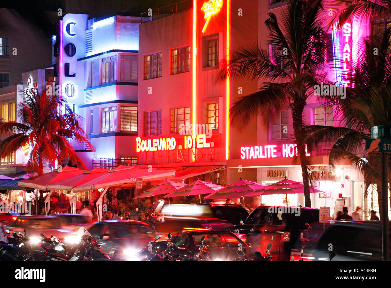 Miami beach neon bar hi-res stock photography and images - Alamy