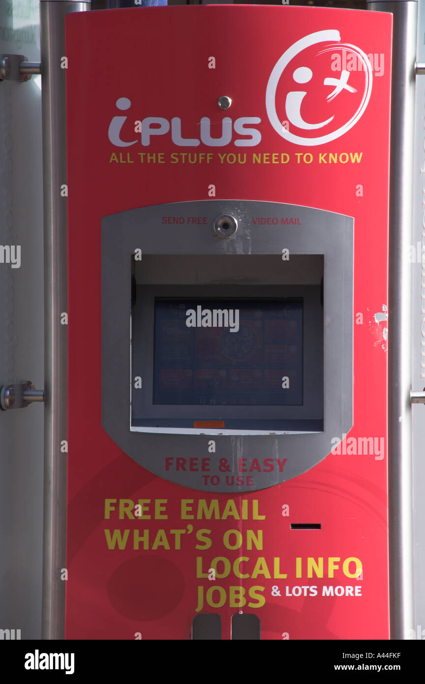 Public internet booth hi-res stock photography and images - Alamy