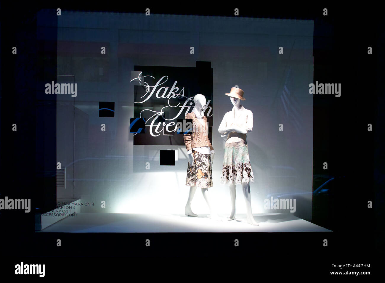 Saks of Fifth avenue Window display, Manhattan, New York City, New York ...
