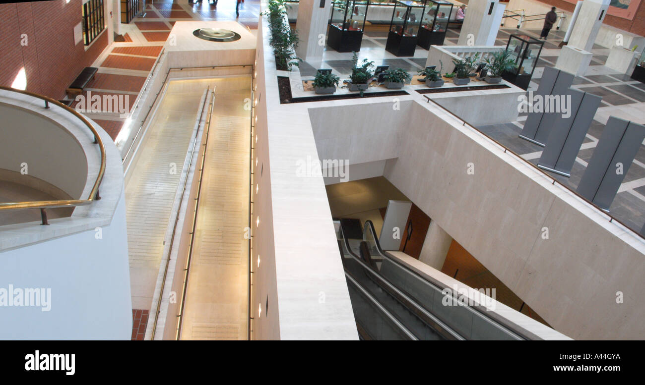 UK England London british library interior Stock Photo - Alamy