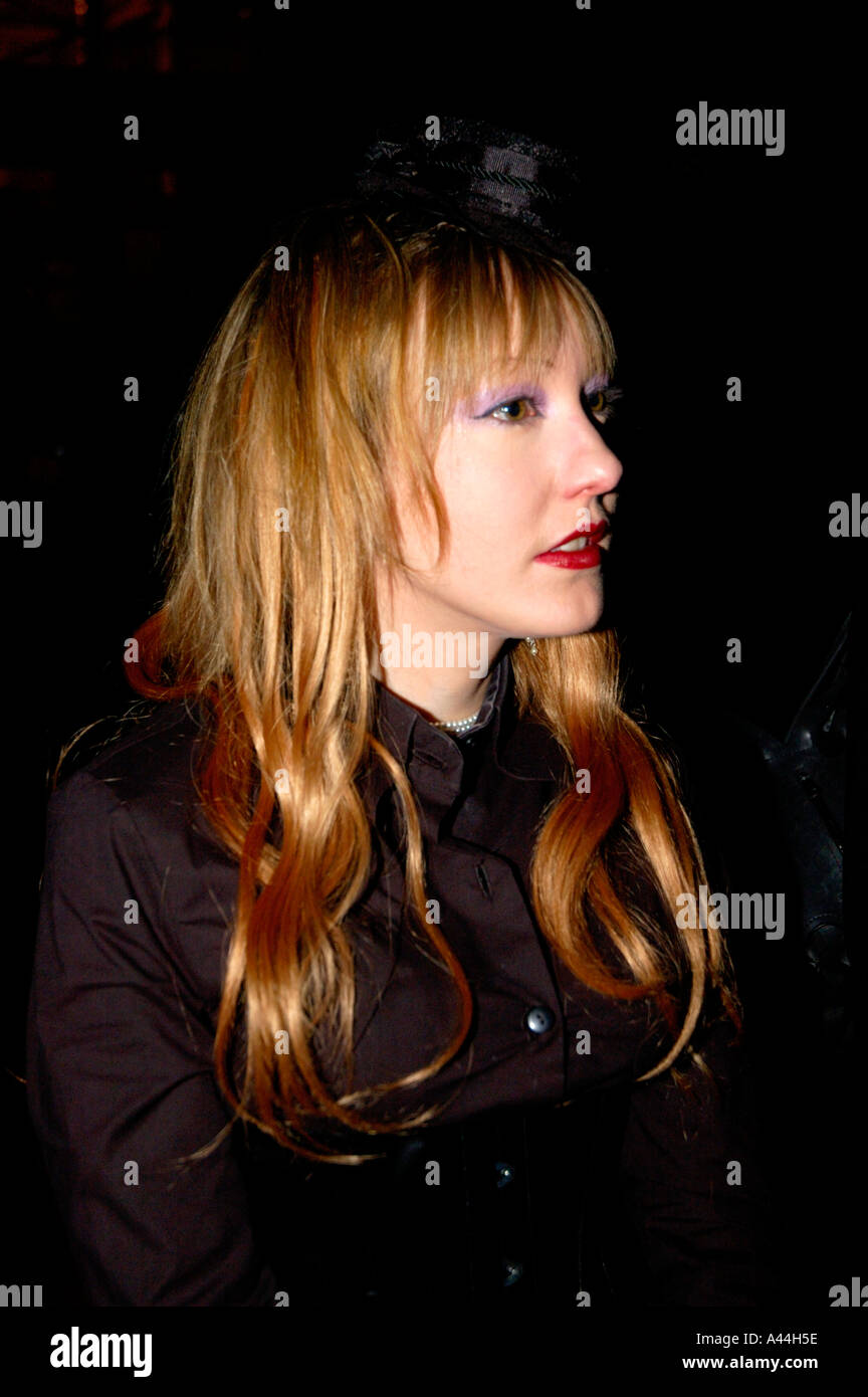 Goth girl veil iii goth hi-res stock photography and images - Alamy