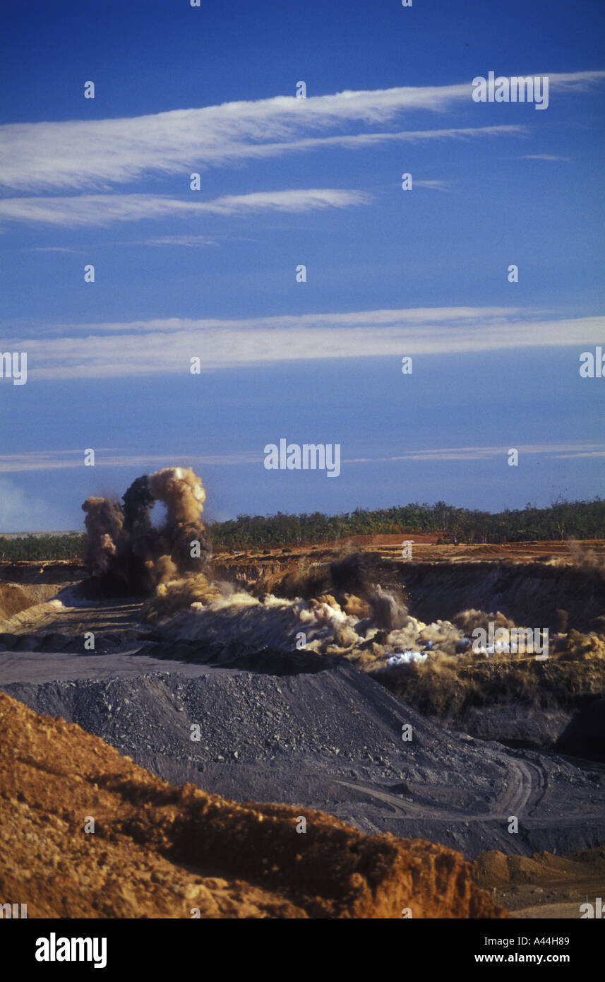 Gelignite explosion hi-res stock photography and images - Alamy