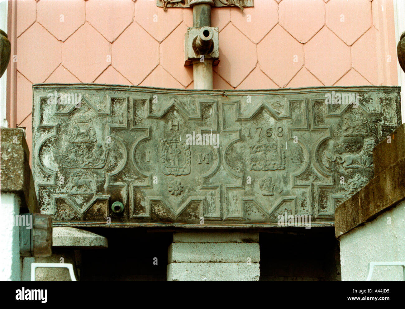 Library Cottage 1722 in Lyme Regis Dorset Stock Photo - Alamy