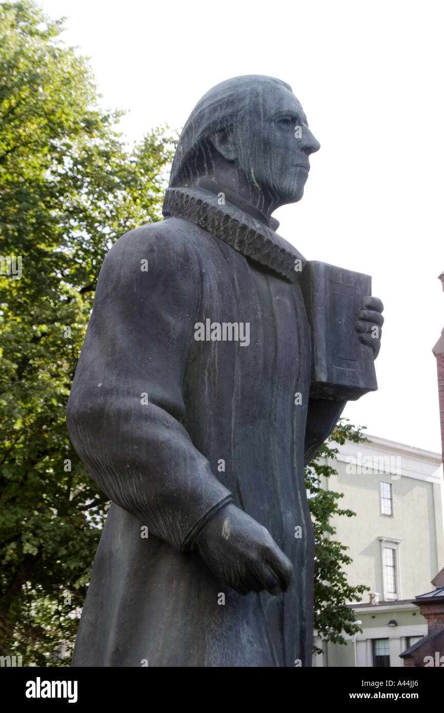 Hans Egede statue in Oslo Norway Stock Photo - Alamy