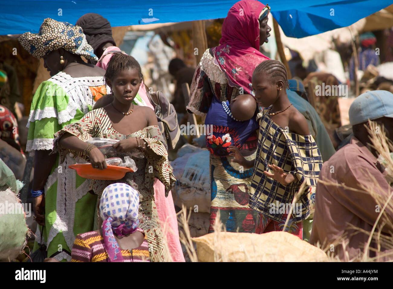 The Monday market in Djenne, Mali, West Africa Stock Photo - Alamy