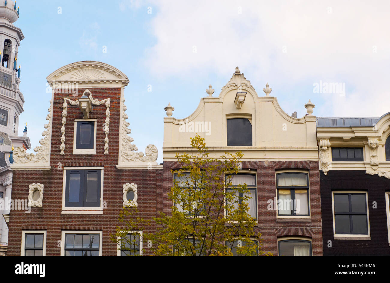 Close-up of the ornate gables on 17c canal houses in the centre of ...