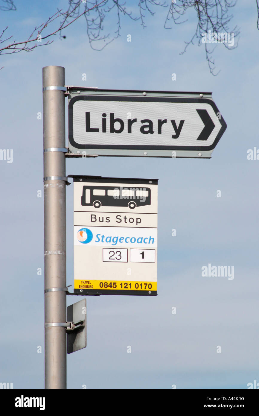 Library bus stop hi-res stock photography and images - Alamy